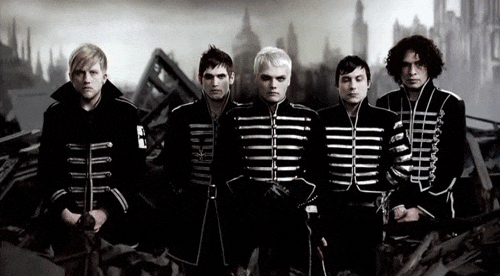 23 Signs You Went Through A Scene Phase