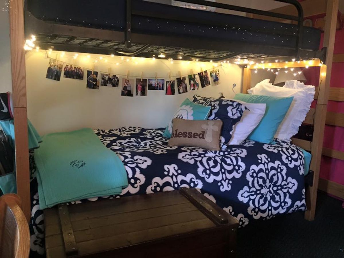 7 Struggles Of Dorm Life