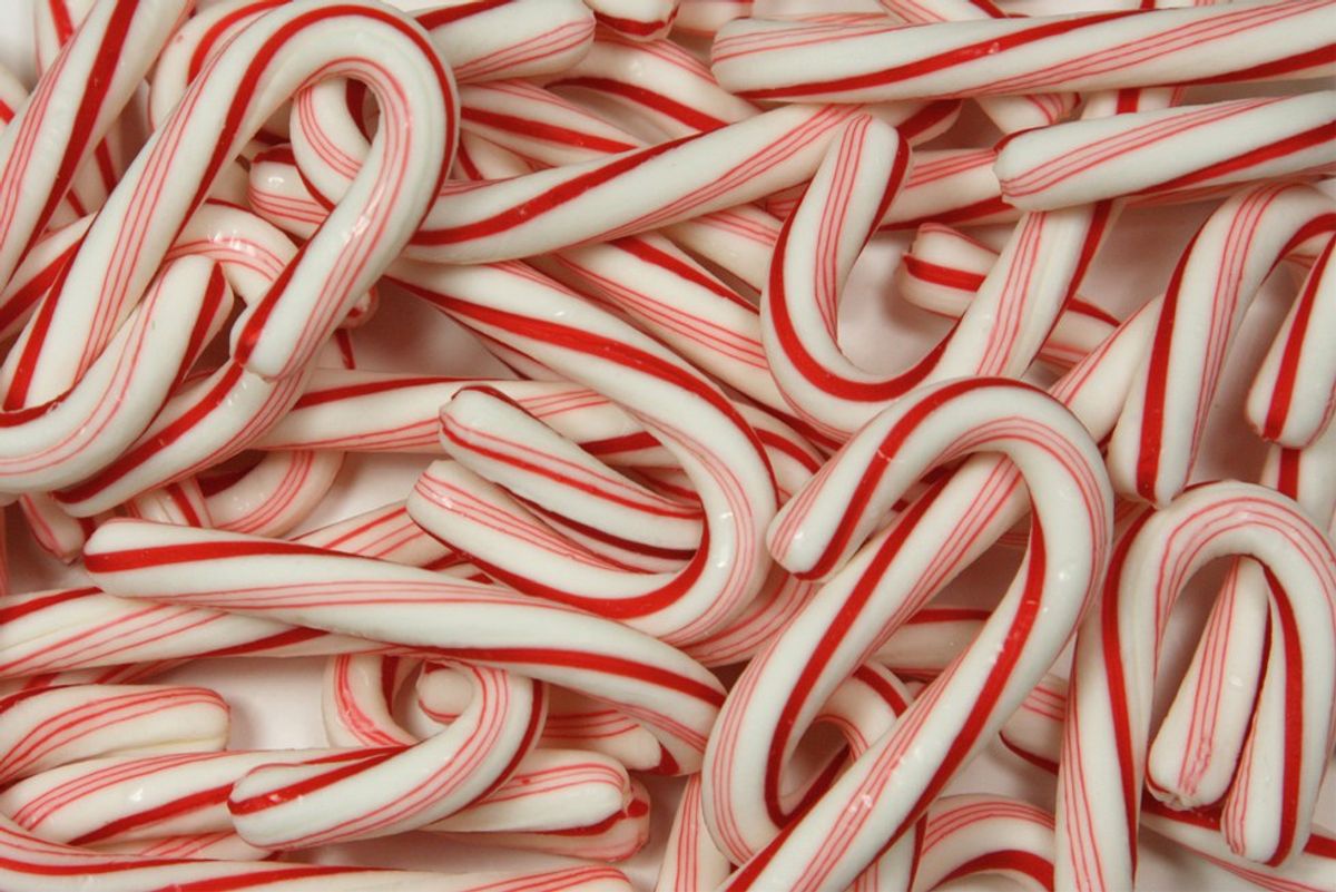 Holidays Through The Decades: Christmas In The 1990's