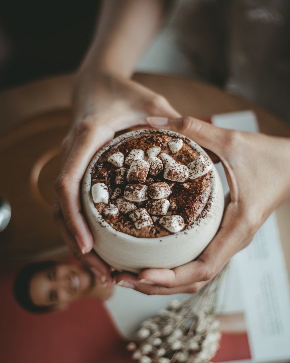 15 Hot Chocolate Ideas To Spice Up Your Holiday Gathering
