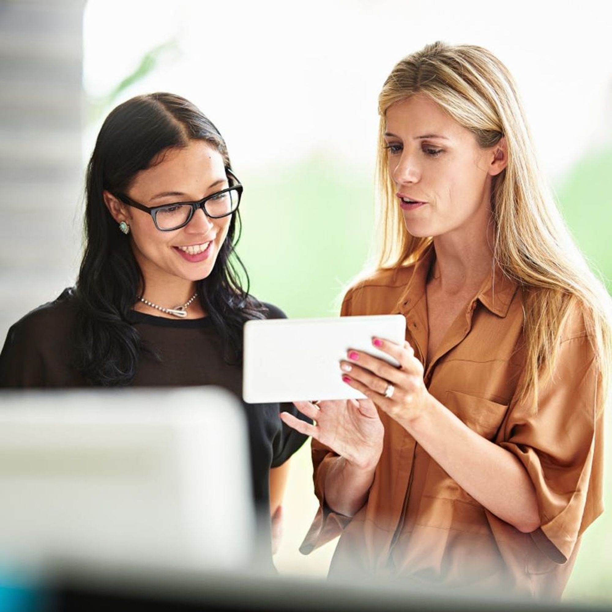 9 Tips for Improving Communication With Your Boss - Brit + Co