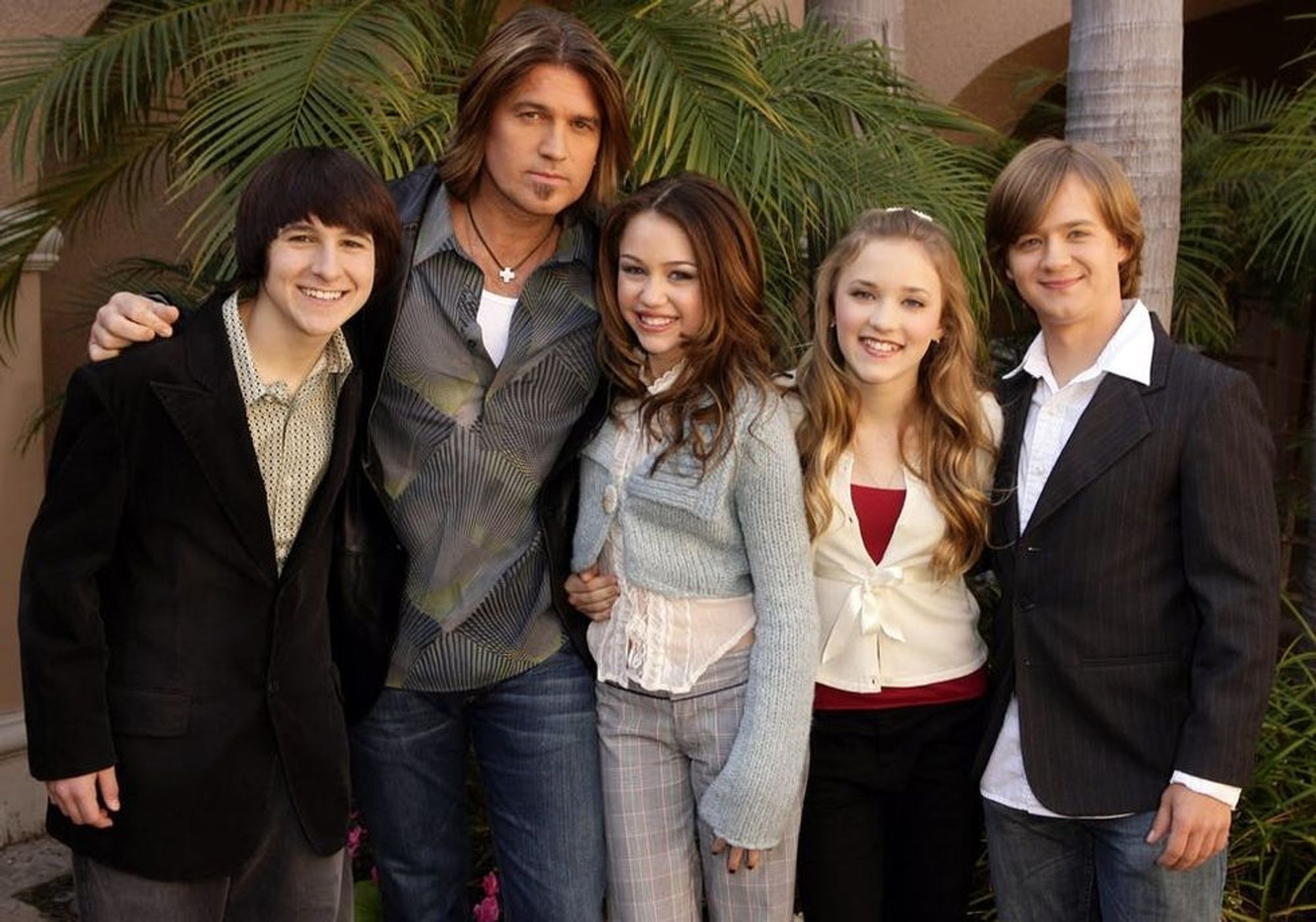Miley Cyrus Celebrated the 13th Anniversary of ‘Hannah Montana’ With an ...