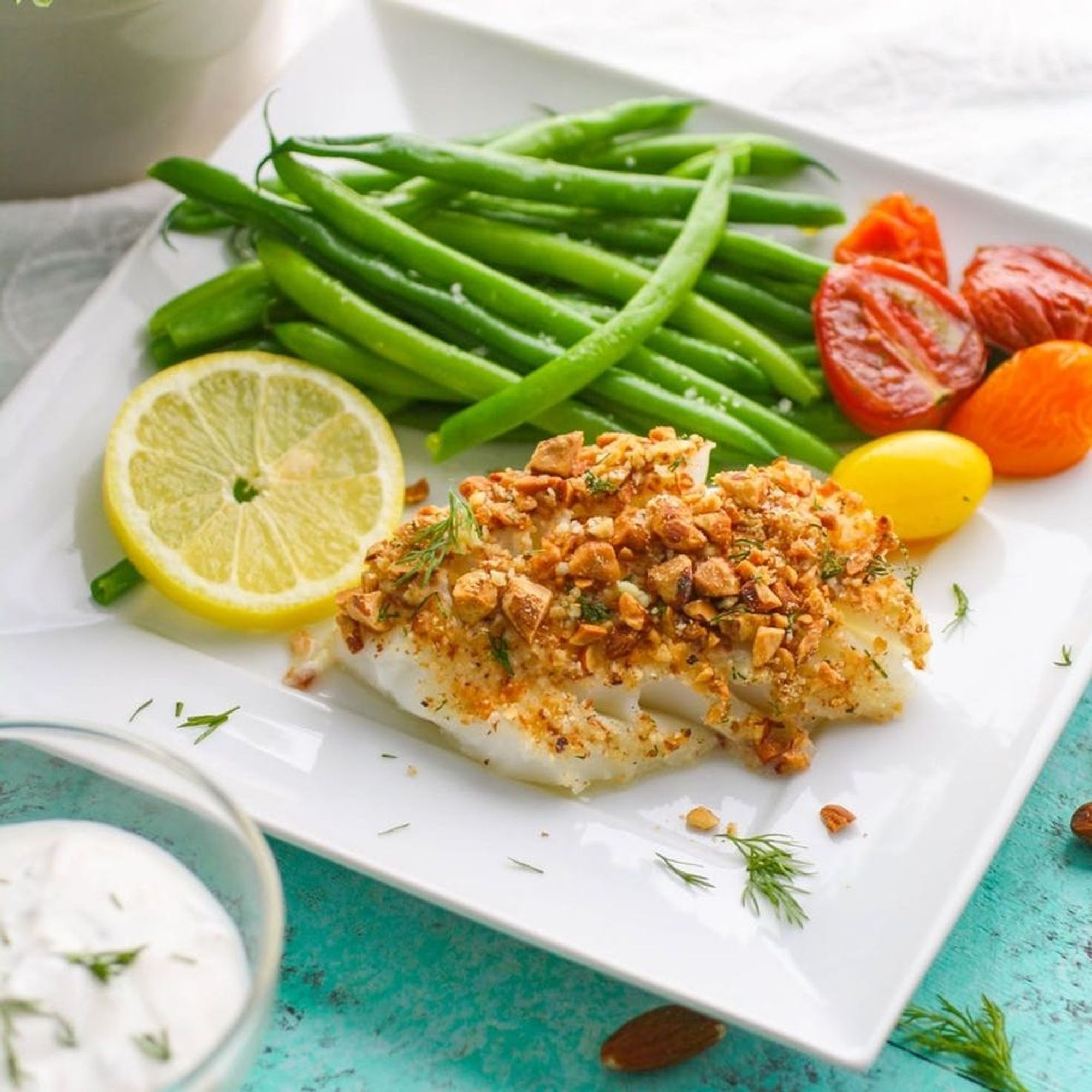A Must-Make Lean-Protein Dinner: Try This Baked Almond-Crusted Cod ...