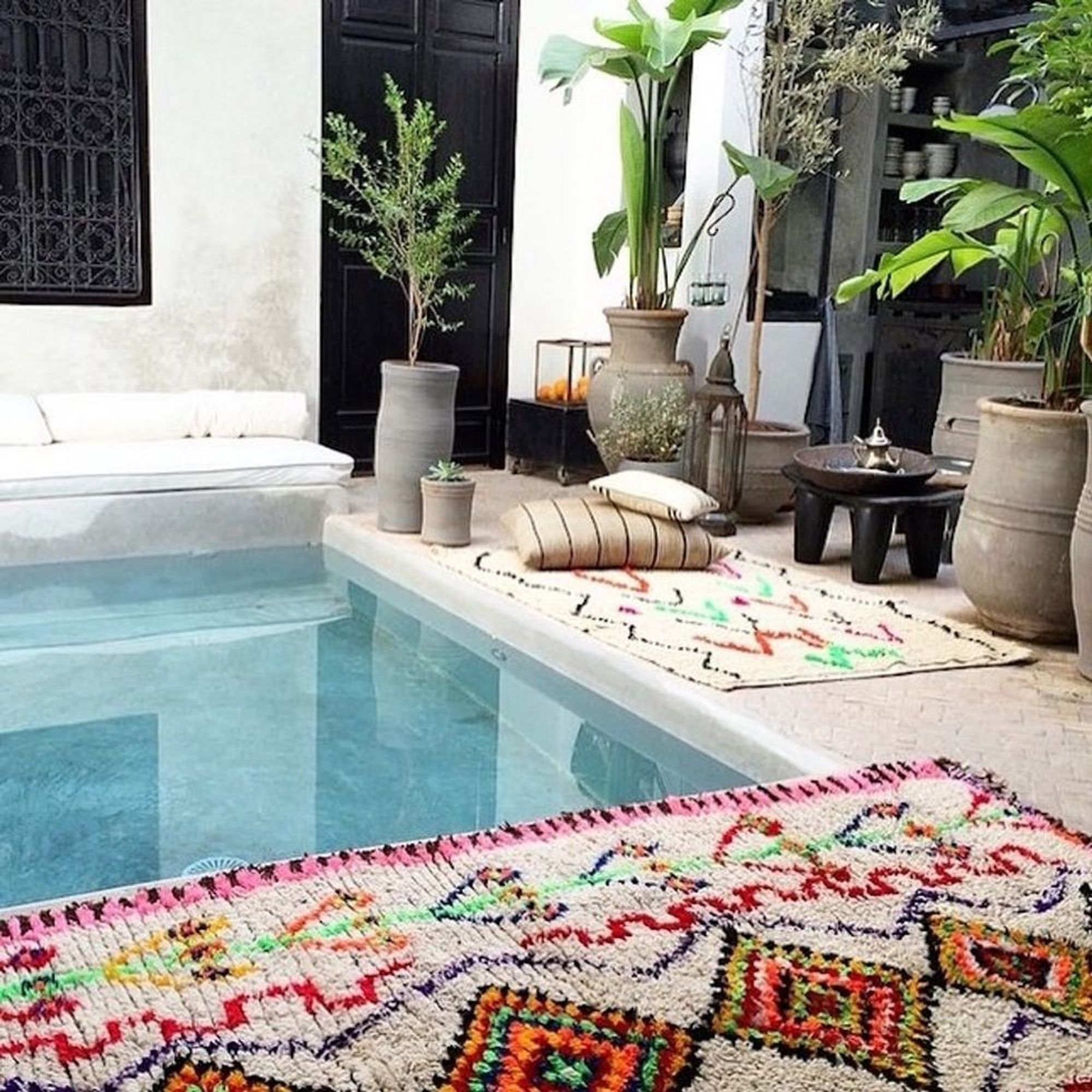 This New Pinterest Rug Trend Will Bring Both Color + Texture to Your ...