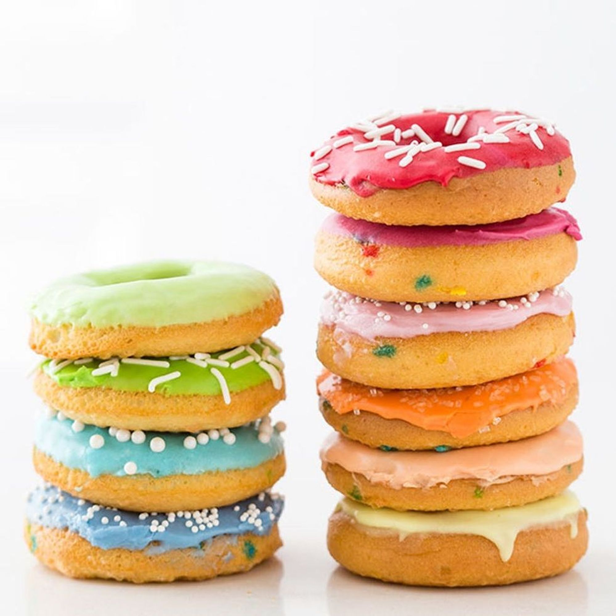 Celebrate St. Patrick’s Day With a Rainbow Donut Party - Brit + Co