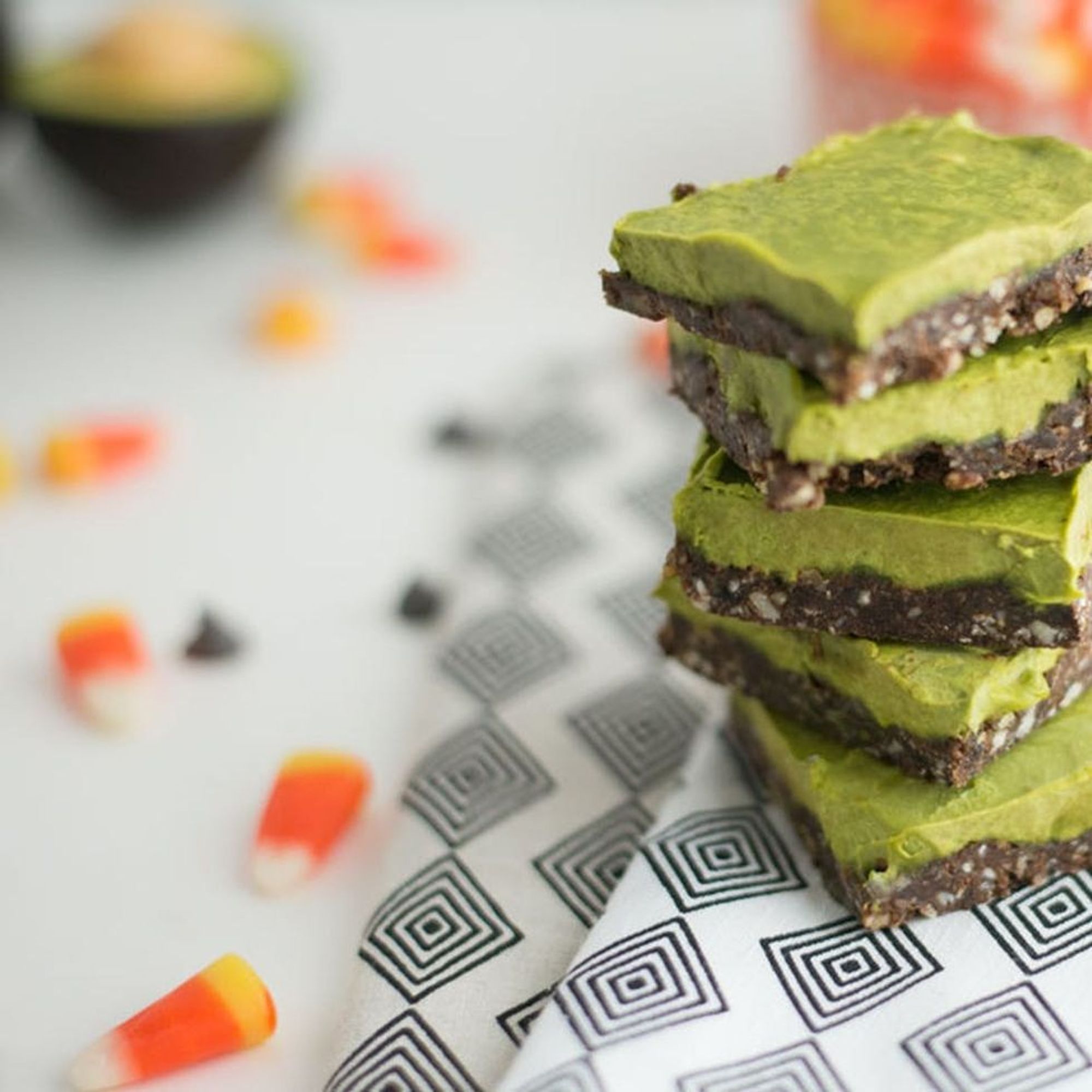 Get in the Halloween Spirit With These Drool-Worthy Avocado Zombie Bars ...