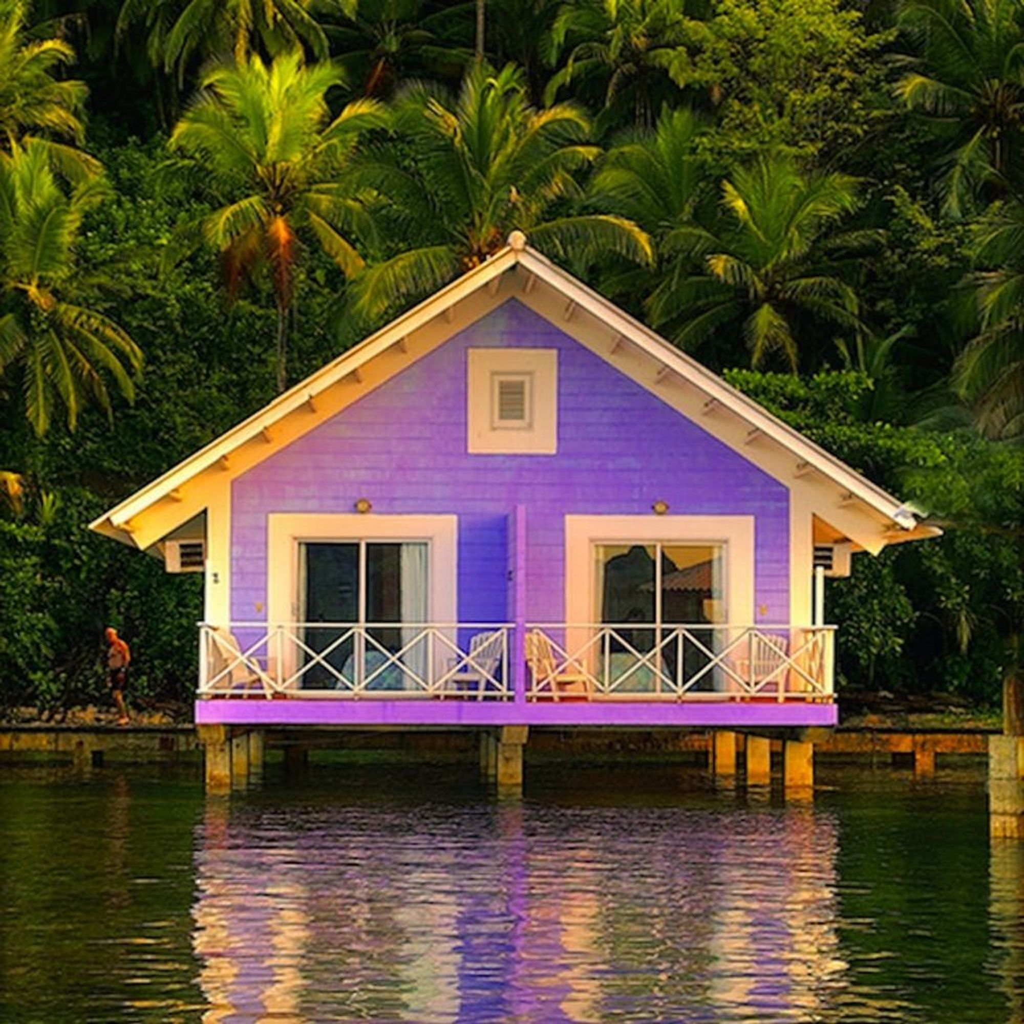 13 Homes That Will Make You Wish for a Permanent Beach House - Brit + Co