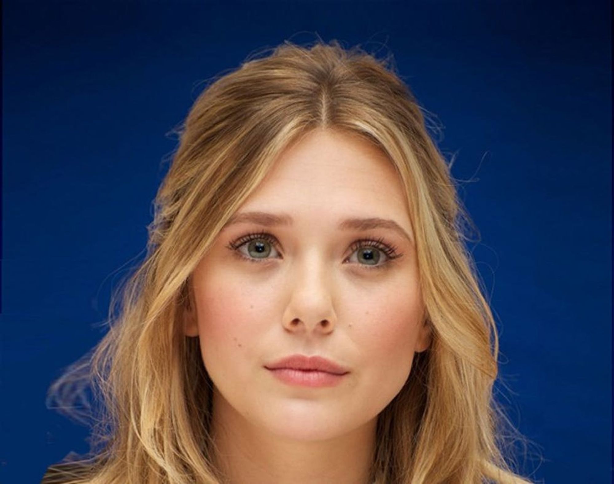 24 Minimalist Makeup Looks to Try Now - Brit + Co