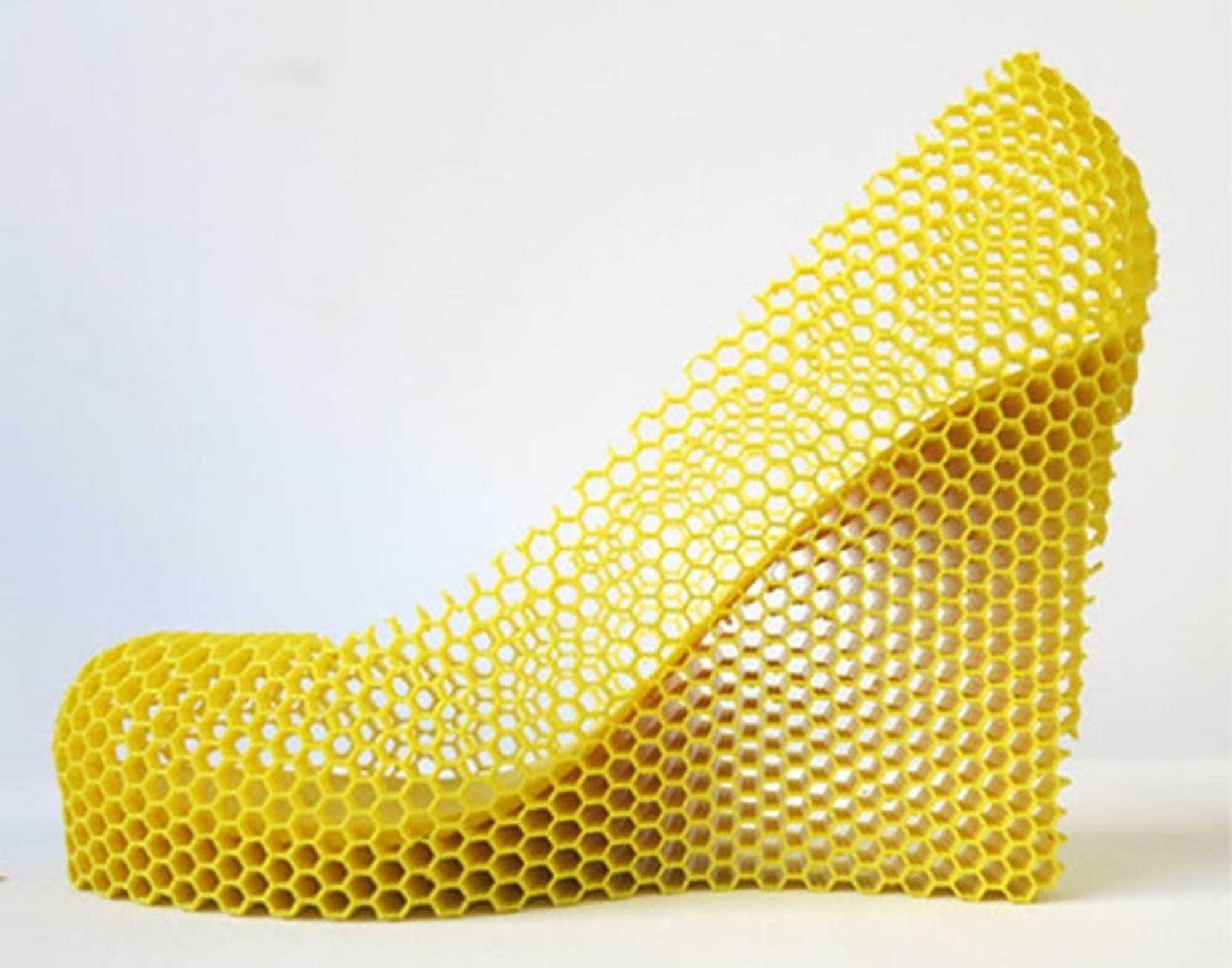 This Artist Turned His Former Flings into 3D Printed Shoe Sculptures ...