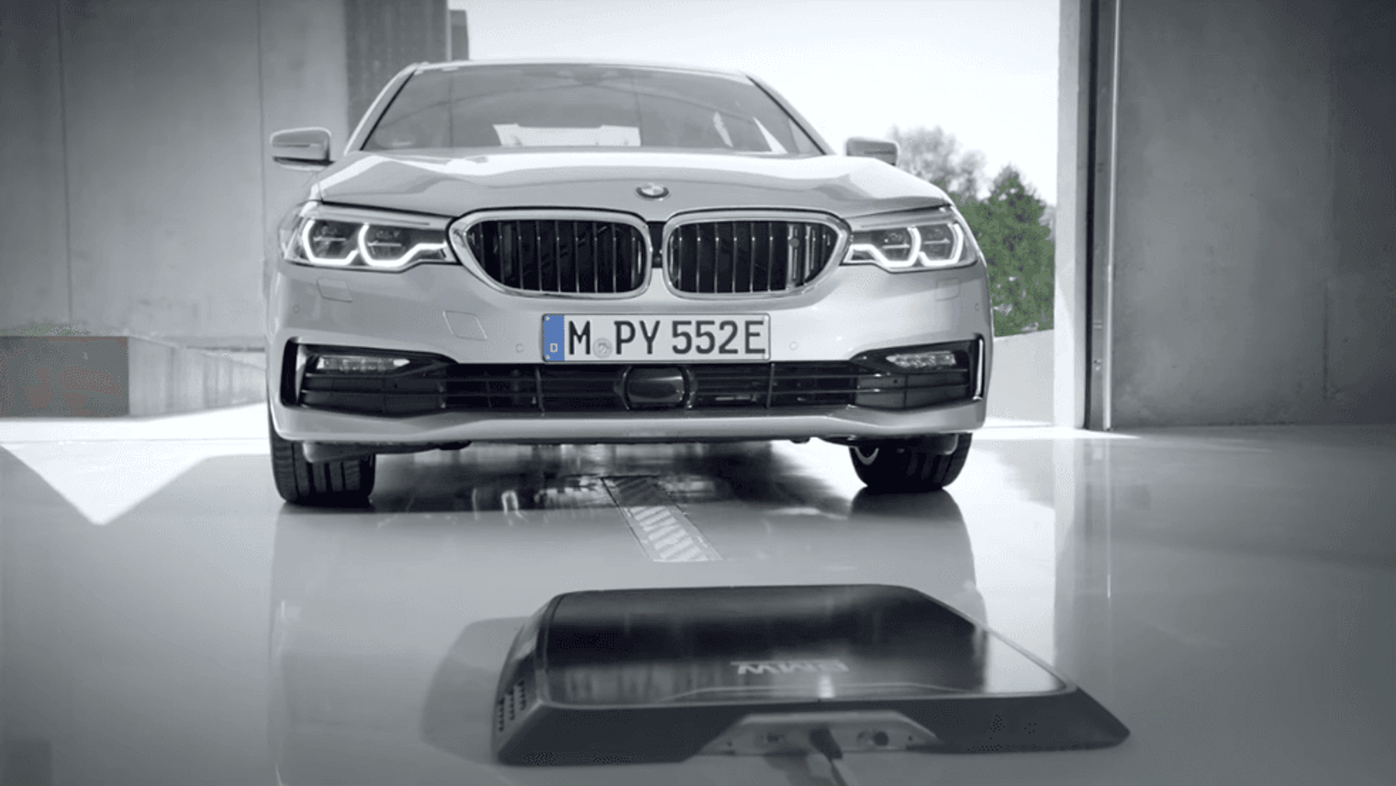 BMW reveals wireless electric car charger for hybrid cars - Gearbrain