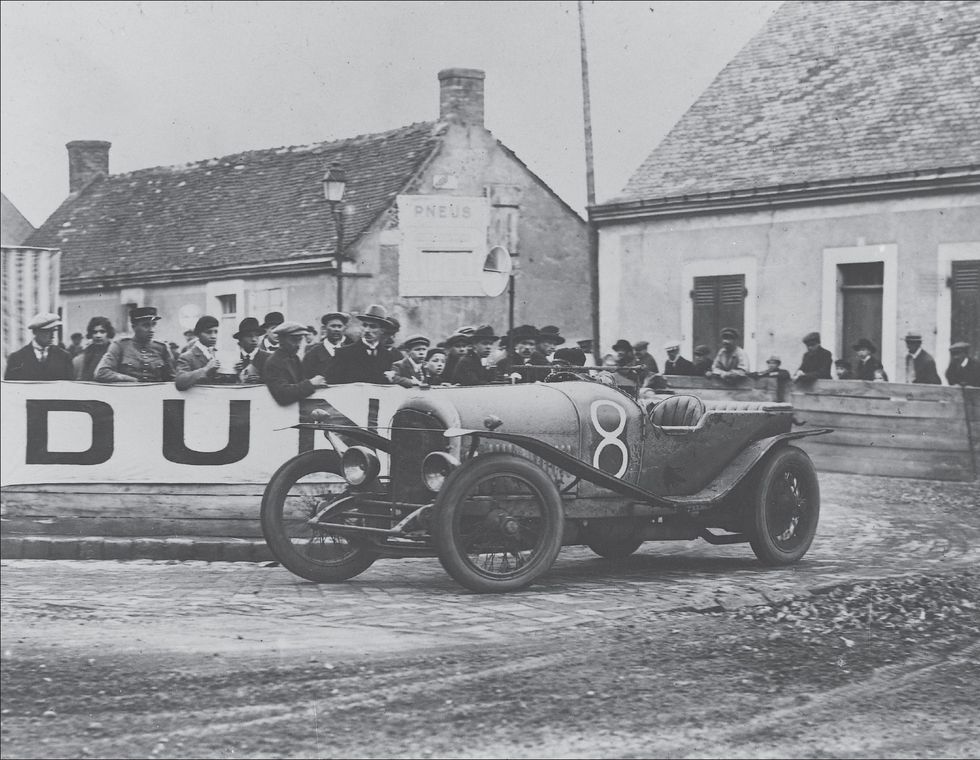 The first Bentley to compete at Le Mans sells for £3m - Hemmings