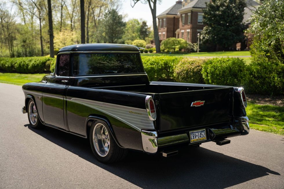 Hemmings Auctions Weekly Round Up: 1957 Pontiac Safari, 1954 Jaguar ...