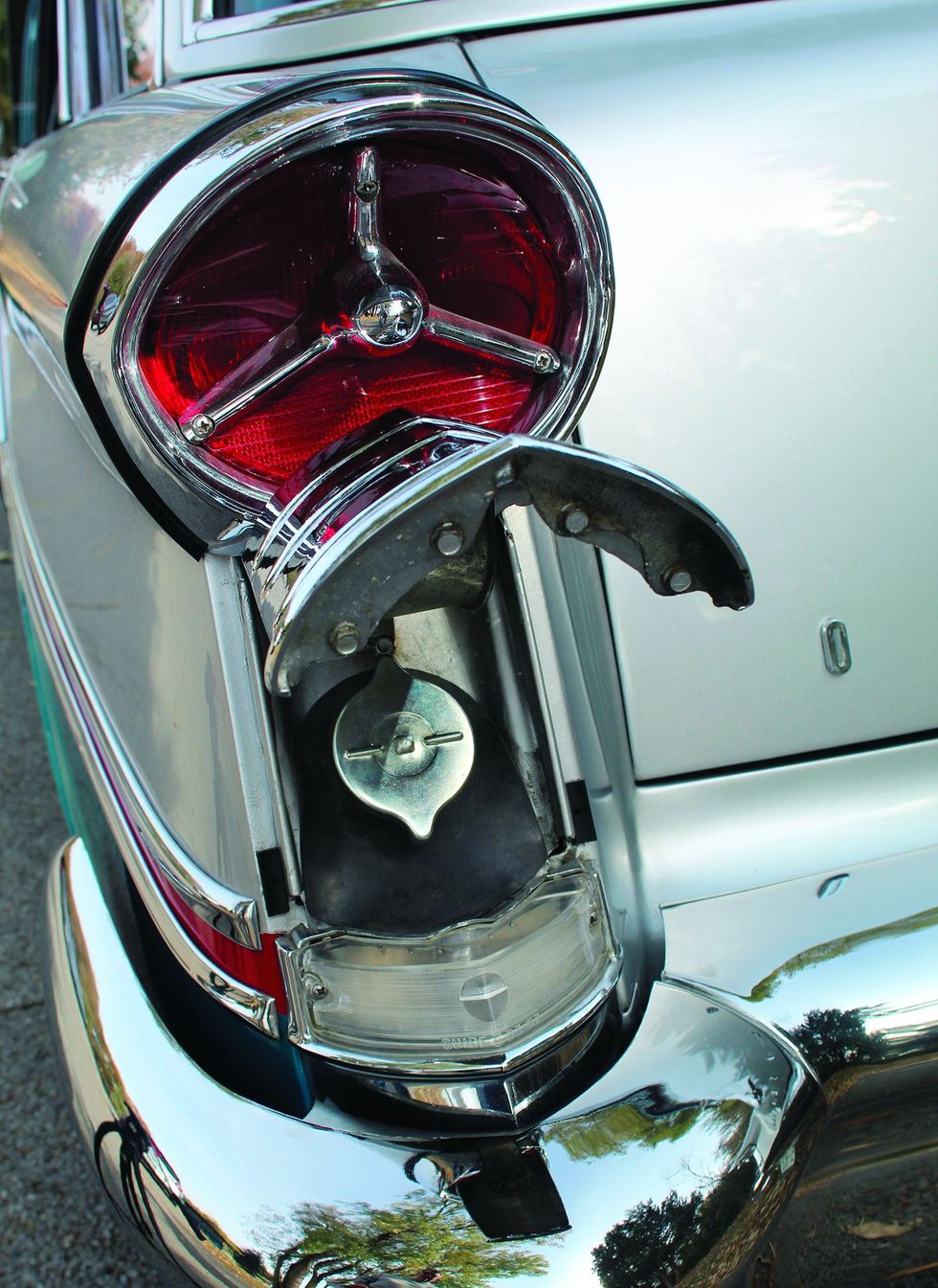 1957 Oldsmobile Golden 88 Fiesta station wagon - Hemmings