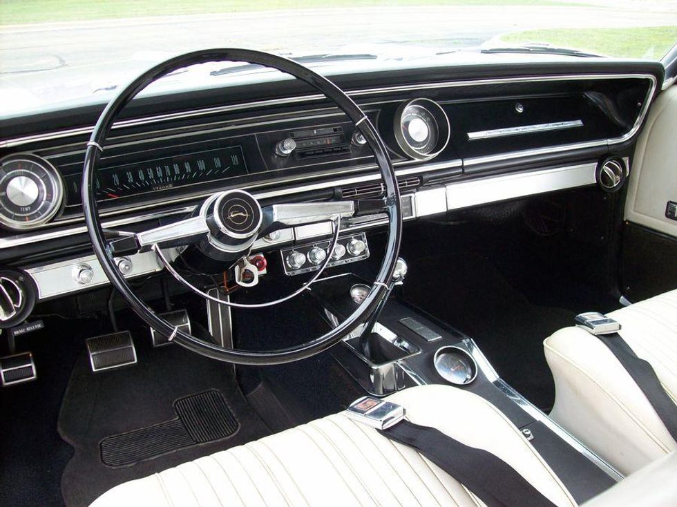 One-year-only color, 409 V-8 help 1965 Chevrolet Impala SS stand out ...