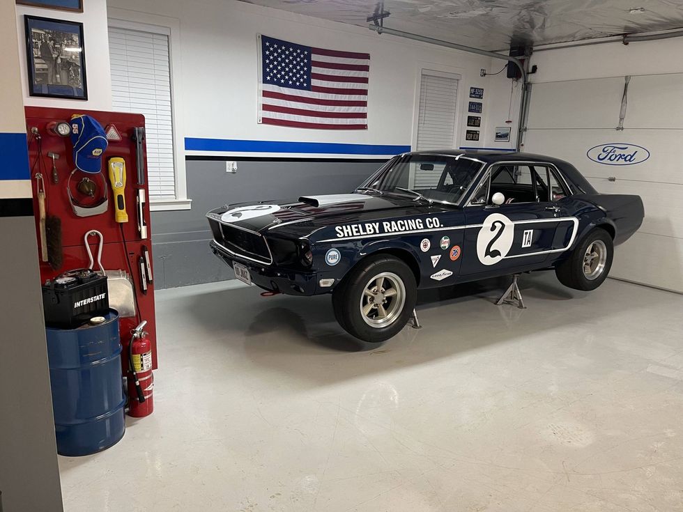 Wanna Go Racing? These Six Racetrack-Ready Muscle Cars Are For Sale ...