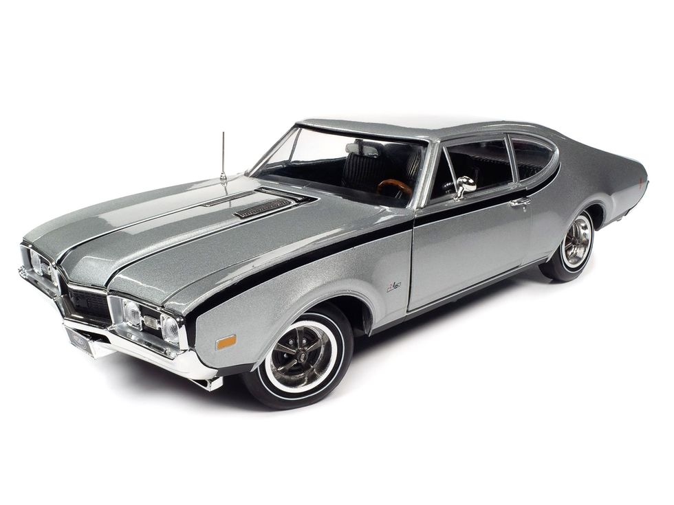 New Gear: Hurst/Olds Diecast, Drag Race Alarm Clock, And More - Hemmings