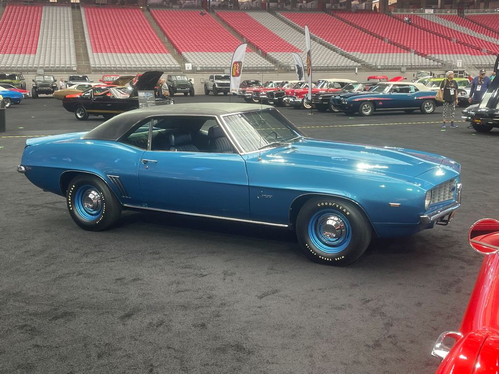 Mecum’s Glendale Auction: Our Favorite Cars Rocking Steelies and ...