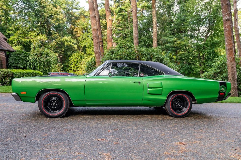 Pick Your Poison: A Pair Of Mopar 440 Six Packs Are Crossing The ...