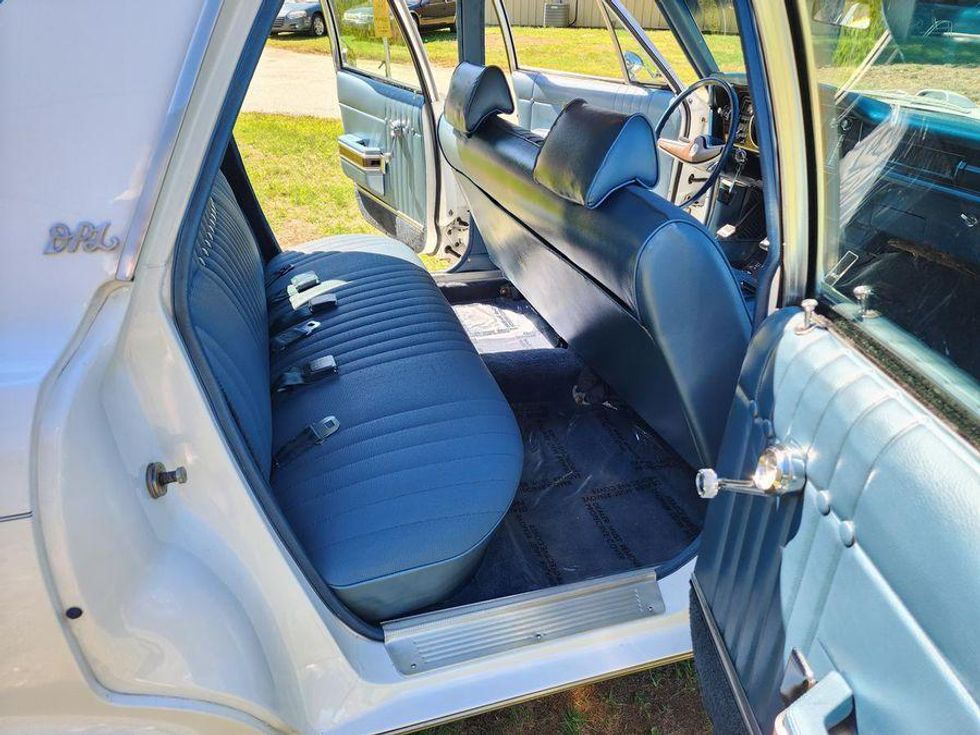 It didn't come with the 390 and four-speed, but this 1970 AMC ...