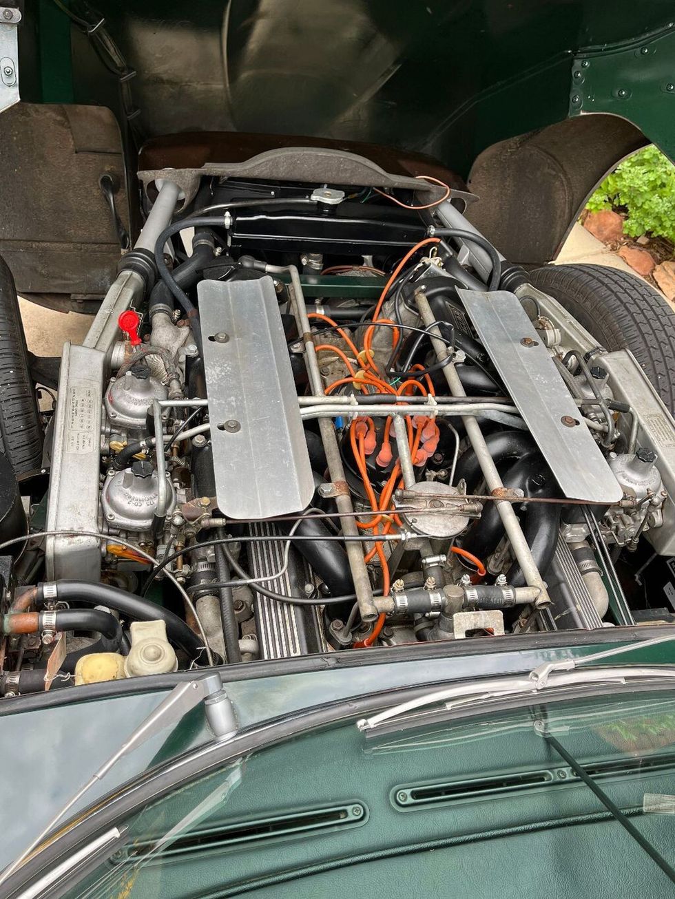 Hemmings Auctions Weekly Round Up: 1969 Dodge Charger R/T, 1971 Jaguar ...