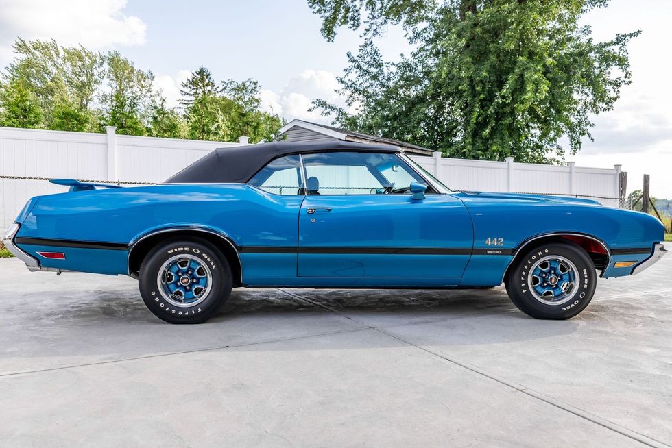 Hemmings Auctions Weekly Round Up: 2013 BMW M3 Convertible, 1970 ...