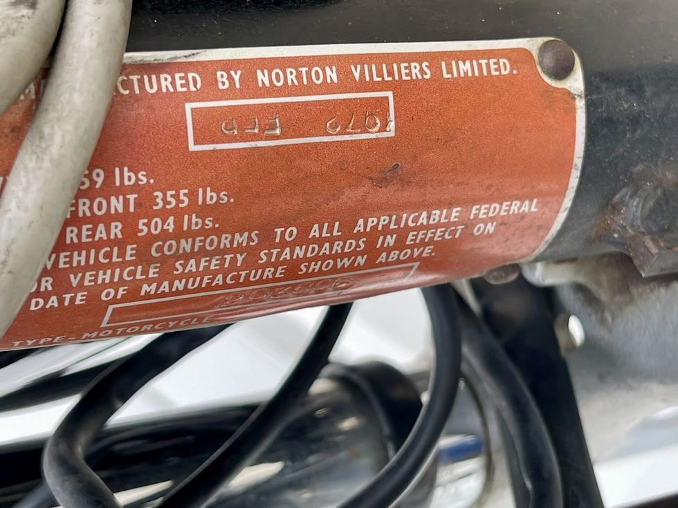 What Would Peter Egan Do? Probably Tell Me to Buy this 1972 Norton ...