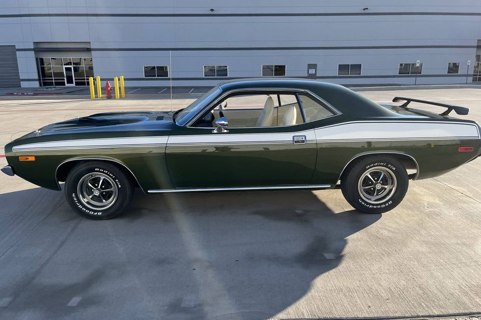 Hemmings.com Weekly Round Up: a ’71 Corvette LT1, an XK120 SE, and a ...