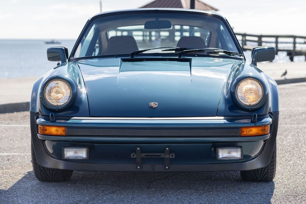 Can You Handle the Legendary Power of this Porsche 911 Turbo Now ...