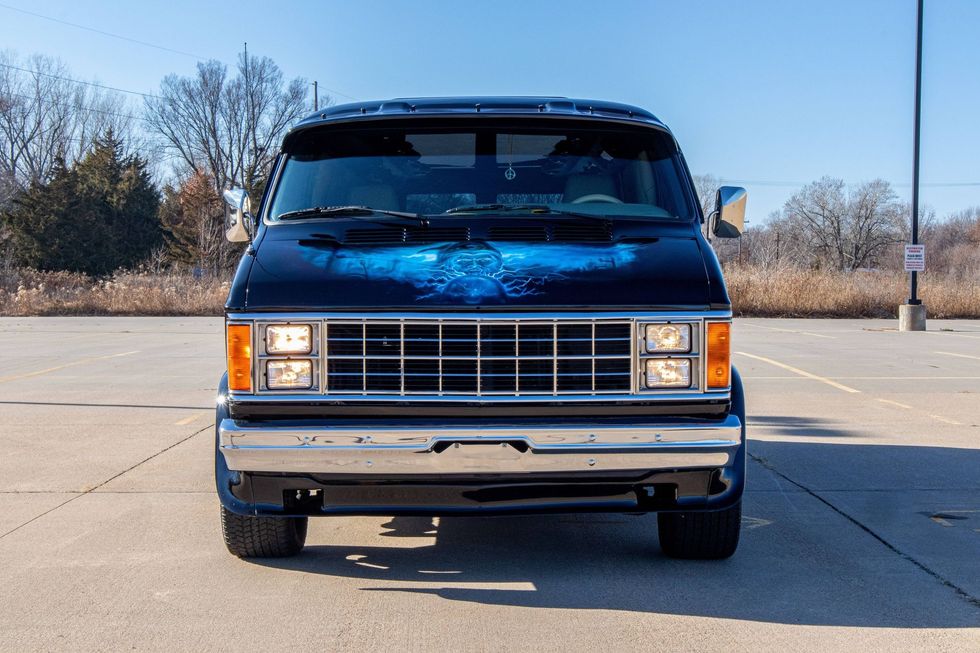 Find of the Day: This Fire-Breathing Custom 1980 Dodge Van is a VIP ...