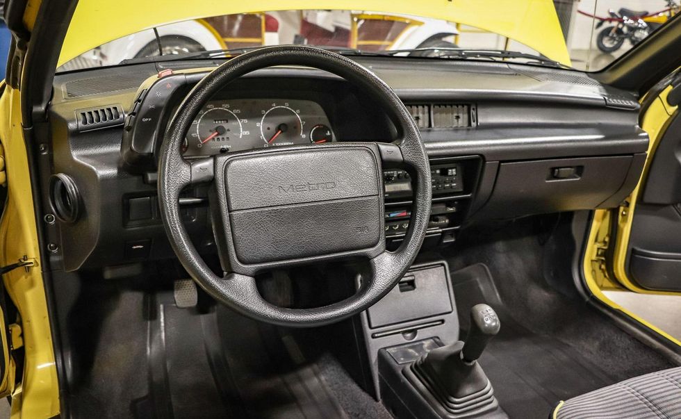 MPG + SPF: 1991 Geo Metro LSi convertible offers thrifty, topless fun ...