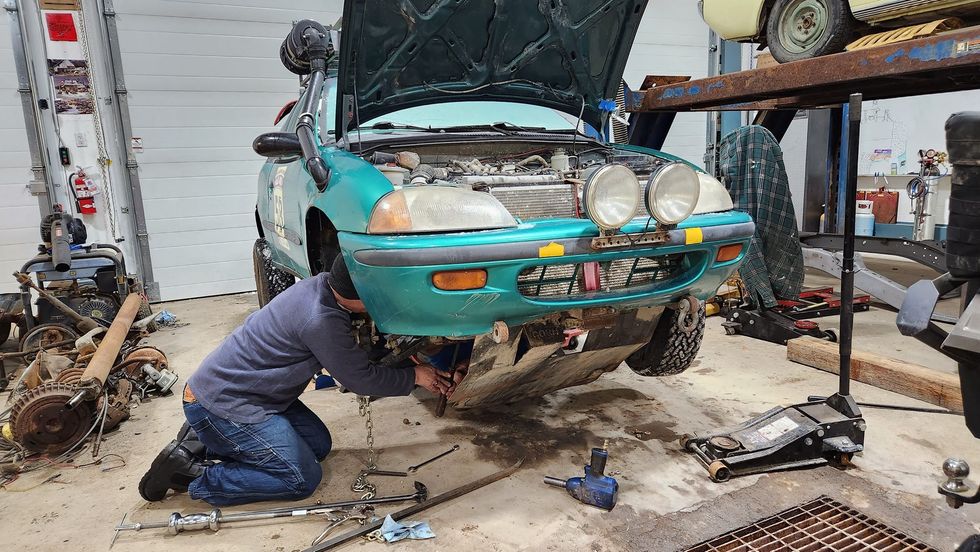 Geo Metro built for rallying makes surprise wedding stop | Hemmings