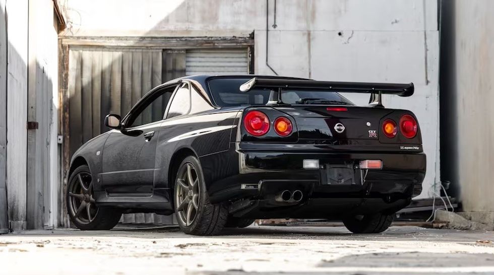 This Nissan Skyline GT-R M-Spec Offered by Mecum Auctions is a JDM ...