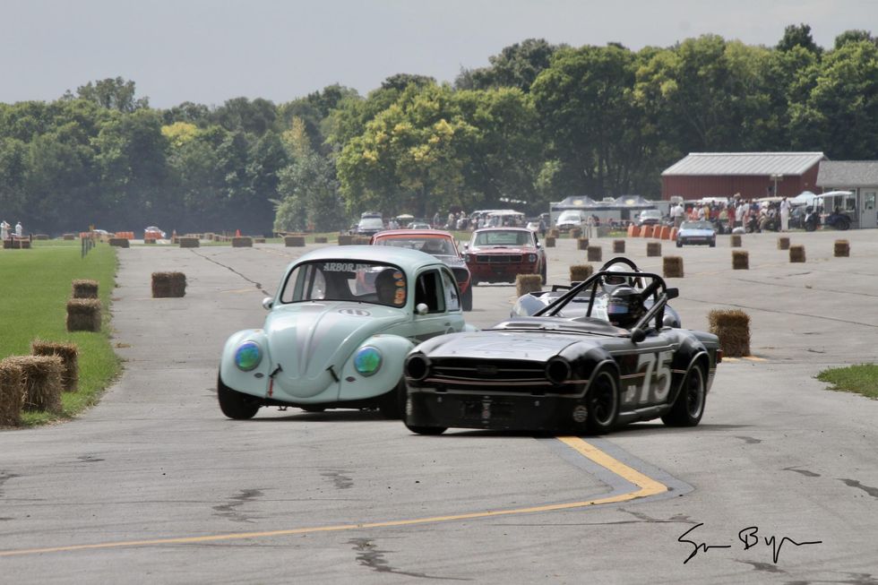 Put-in-Bay sports car races conclude with eclectic cup race | Hemmings