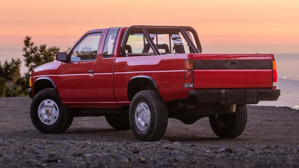 Nissan’s Retro 2024 Frontier Hardbody Pickup is a 1980s Throwback ...