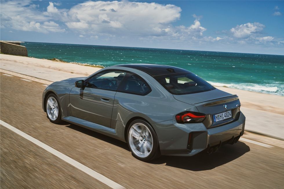 2025 BMW M2 is Packed with 473 Horsepower Plus an Optional Six-Speed ...