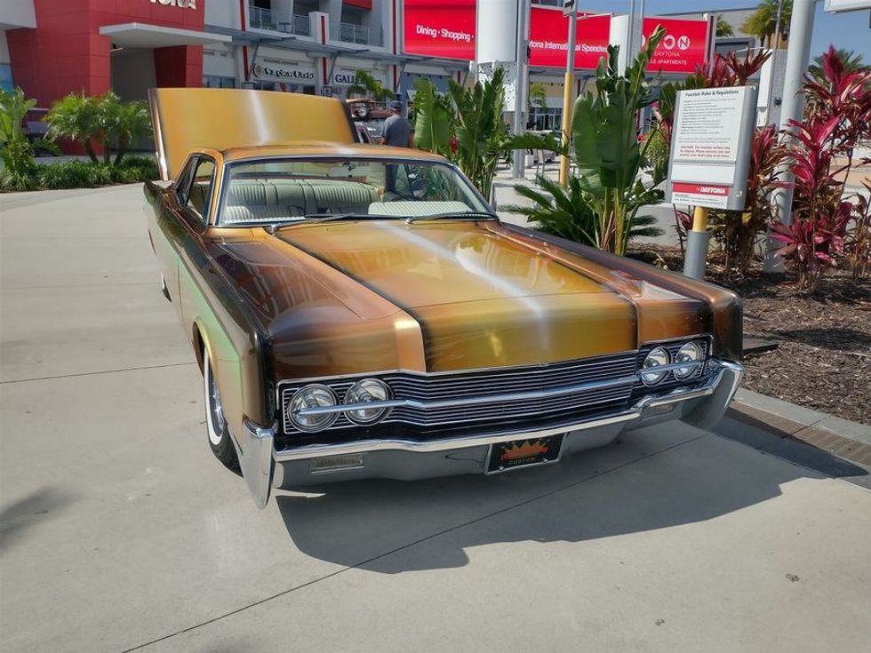 Find of the Day: A Custom 1967 Lincoln Continental Coupe Created by ...