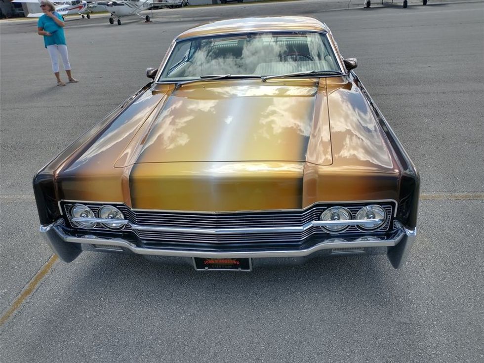 Find of the Day: A Custom 1967 Lincoln Continental Coupe Created by ...