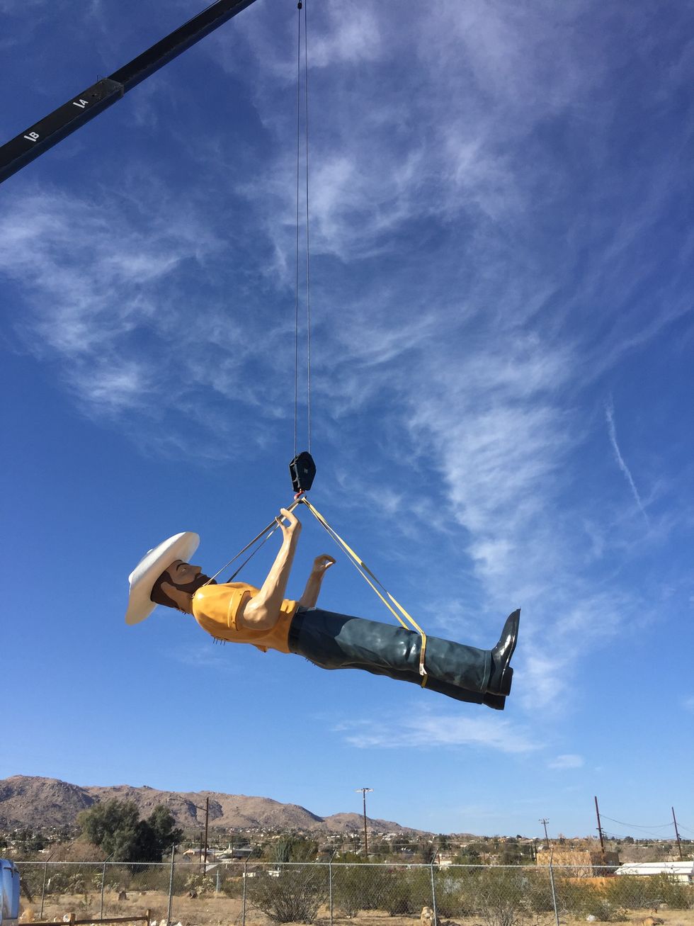 Muffler men to get their own museum - Hemmings