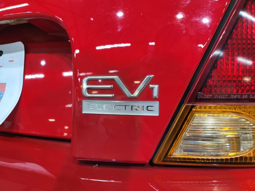 How many GM EV1s still exist, and do any of them still run? - Hemmings