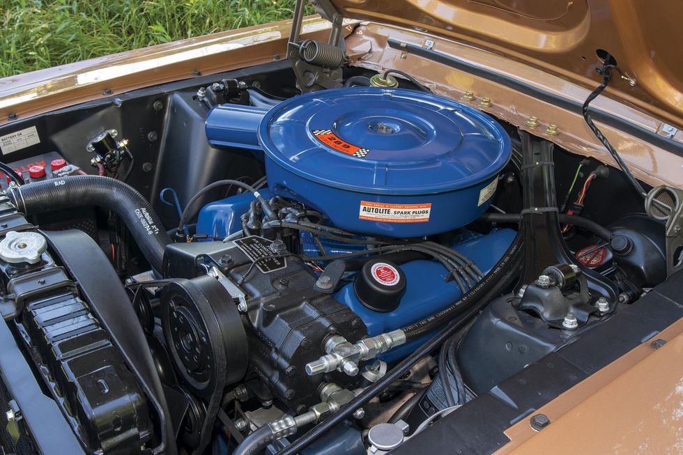 Rather than make glue out of old ponies, Ford whipped up a dealer ...