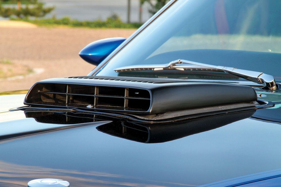 This 1969 Mustang Mach 1 is a 450-hp restomod that leaves nothing to ...