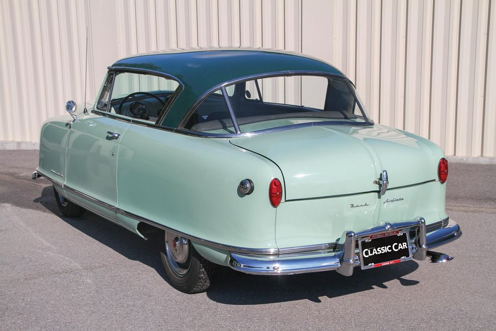 With the hardtop Country Club of 1952, Nash tried something new ...