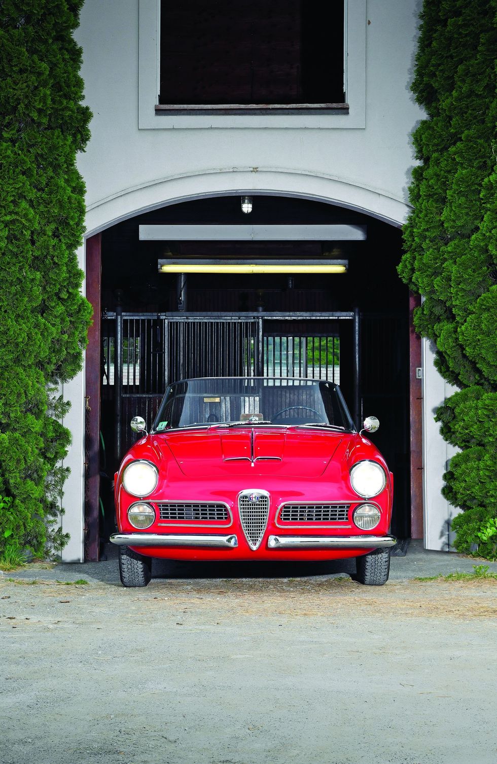 A 1959 Alfa Romeo 2000 Rekindles Memories Of A Family’s Past - Hemmings