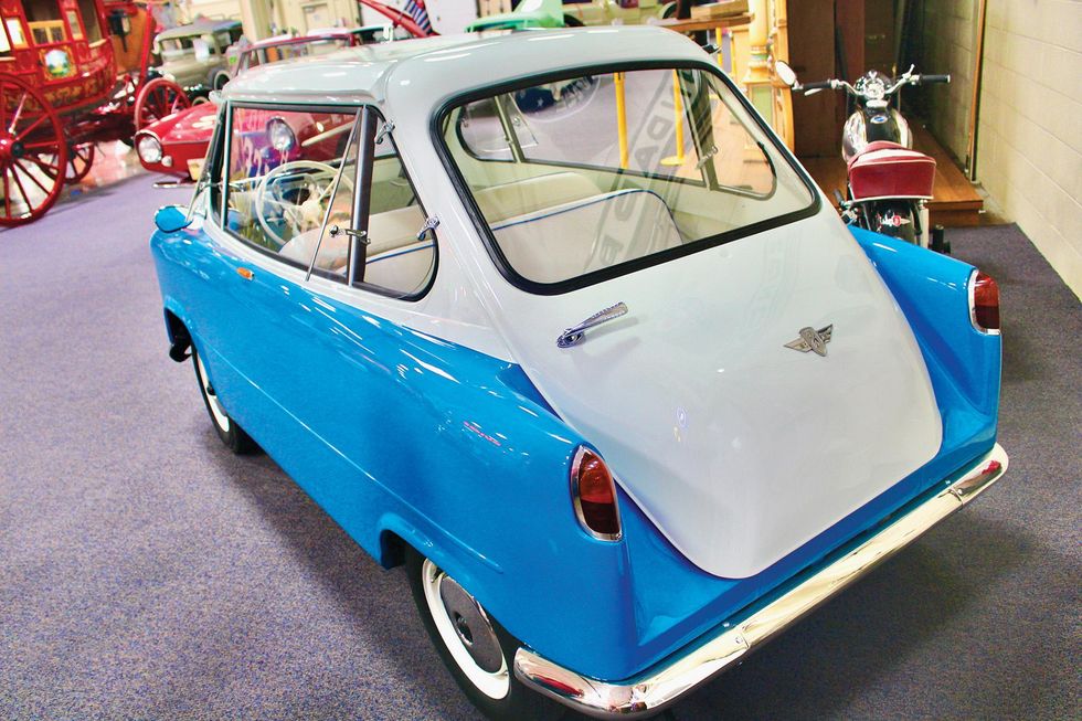 Tiny Mini Microcars A Look At Some Of The Littlest Vehicles From tiny-mini-microcars-a-look-at-some-of-the-littlest-vehicles-from