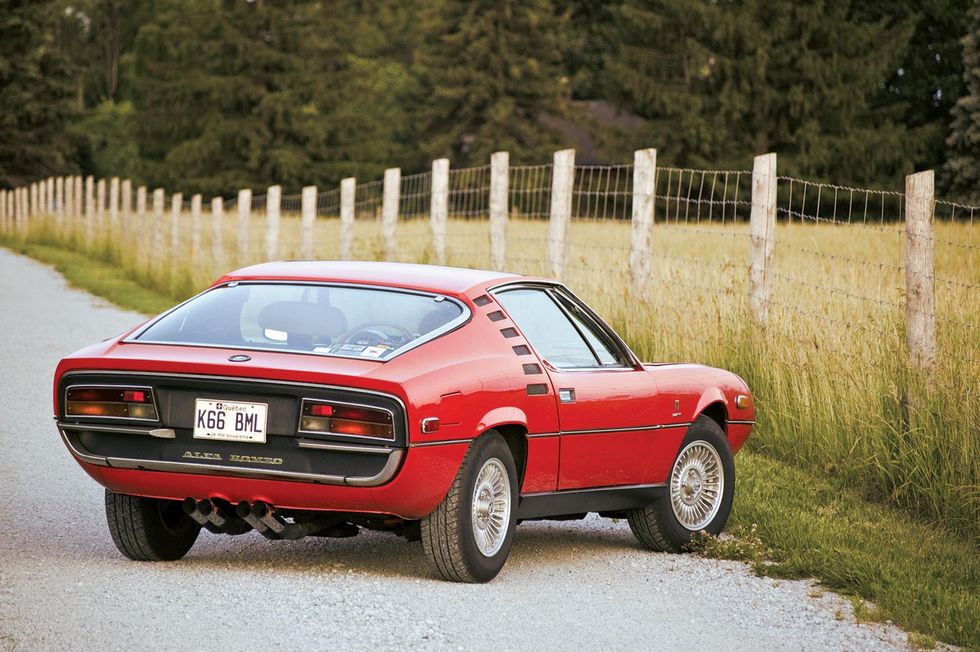 How a World's Fair Concept Became the 1971-1977 Alfa Romeo Montreal ...
