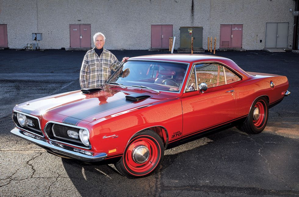 A 1969 Plymouth Barracuda Sheds The Slant Six for Gen III Hemi Power ...