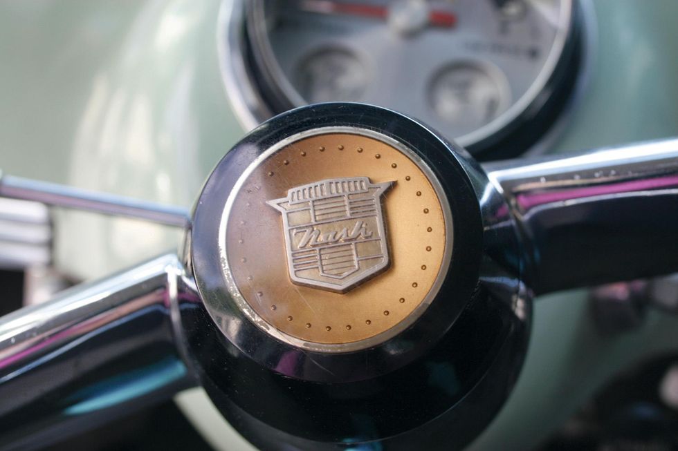 With the hardtop Country Club of 1952, Nash tried something new ...