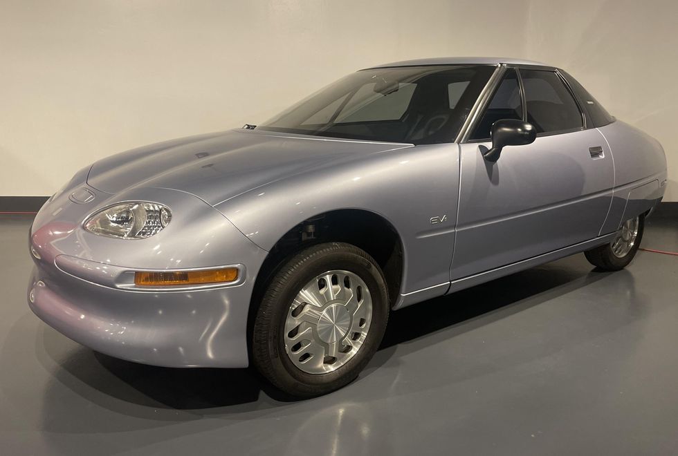 How many GM EV1s still exist, and do any of them still run? - Hemmings