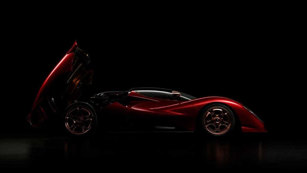 Video: Listen to a High-Revving V12-Powered De Tomaso P72 Supercar ...