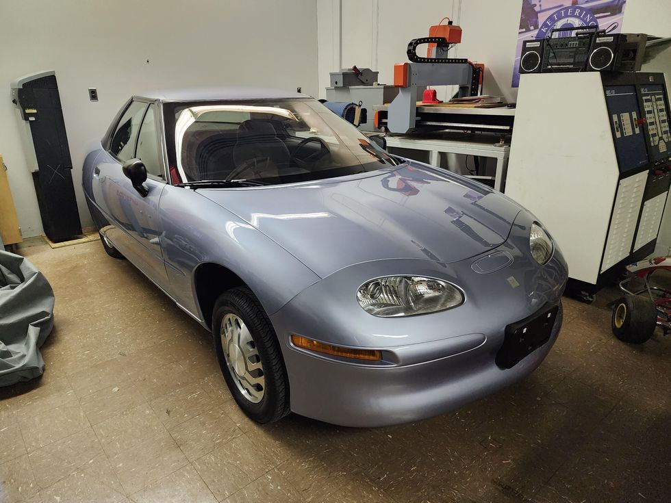 How many GM EV1s still exist, and do any of them still run? - Hemmings